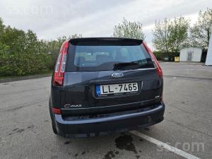 Grey Ford C-Max 2010 in Riga, with an engine capacity of 1.80 L and mileage of 317 thousand km for 2590 €, photo 7 on AUTOMOTO.COM.LV
