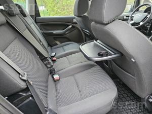 Grey Ford C-Max 2010 in Riga, with an engine capacity of 1.80 L and mileage of 317 thousand km for 2590 €, photo 12 on AUTOMOTO.COM.LV