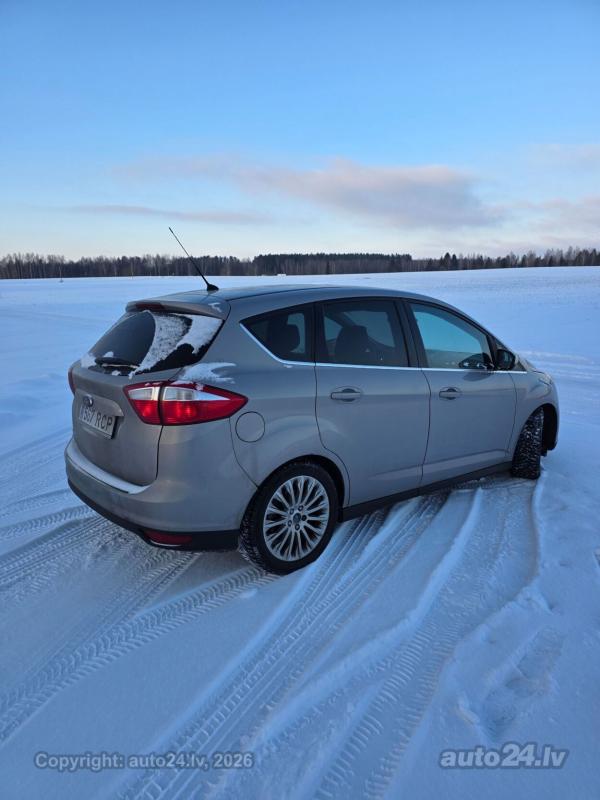 Grey Ford C-Max 2011 in Tartu, with an engine capacity of 2.00 L and mileage of 243 thousand km for 4999 €, photo 11 on AUTOMOTO.COM.LV