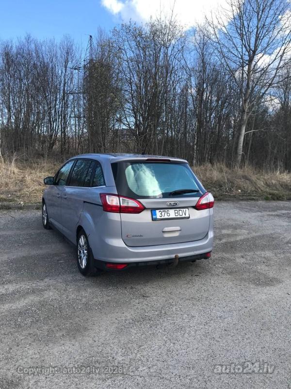 Grey Ford C-Max 2011 in Tallinn, with an engine capacity of 1.60 L and mileage of 328 thousand km for 3500 €, photo 2 on AUTOMOTO.COM.LV