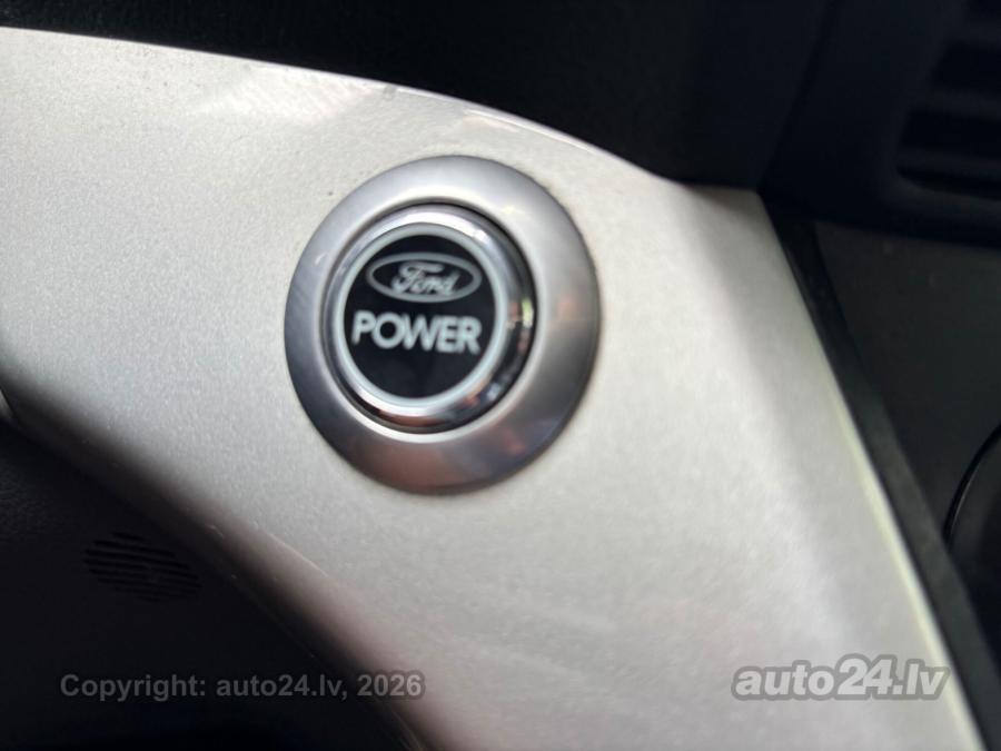 Grey Ford C-Max 2011 in Paide, with an engine capacity of 1.60 L and mileage of 281 thousand km for 3990 €, photo 23 on AUTOMOTO.COM.LV