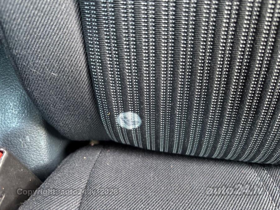 Grey Ford C-Max 2011 in Paide, with an engine capacity of 1.60 L and mileage of 281 thousand km for 3990 €, photo 26 on AUTOMOTO.COM.LV