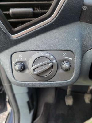 Grey Ford C-Max 2011 in Ukmerge, with an engine capacity of 1.56 L and mileage of 238 thousand km for 2850 €, photo 19 on AUTOMOTO.COM.LV