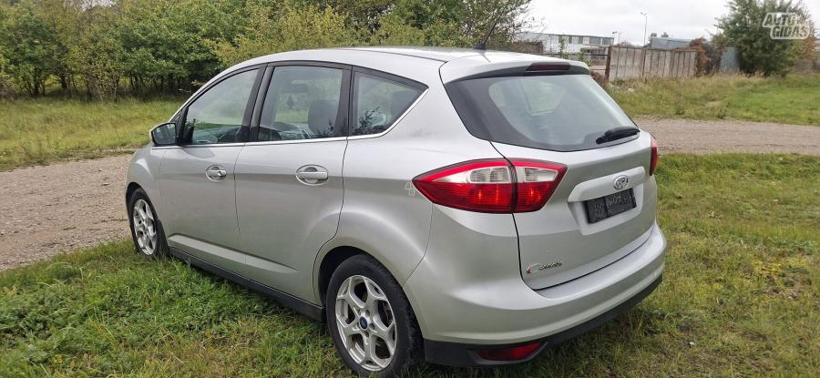 Grey Ford C-Max 2011 in Siauliai, with an engine capacity of 1.60 L and mileage of 275 thousand km for 3000 €, photo 8 on AUTOMOTO.COM.LV