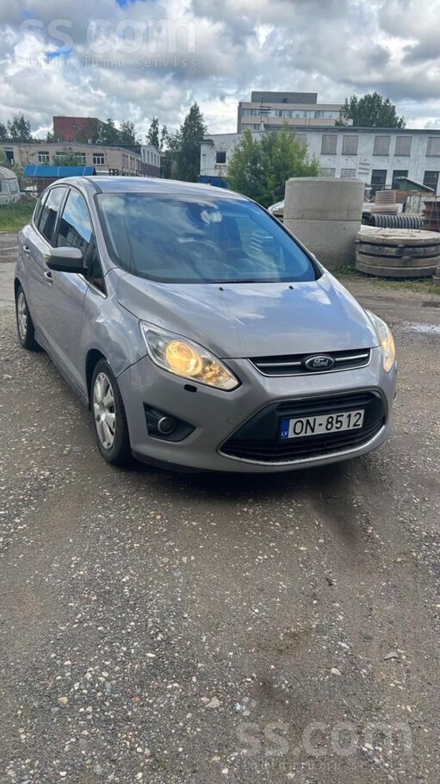 Grey Ford C-Max 2012 in Riga, with an engine capacity of 1.50 L and mileage of 470 thousand km for 2100 €, photo 1 on AUTOMOTO.COM.LV
