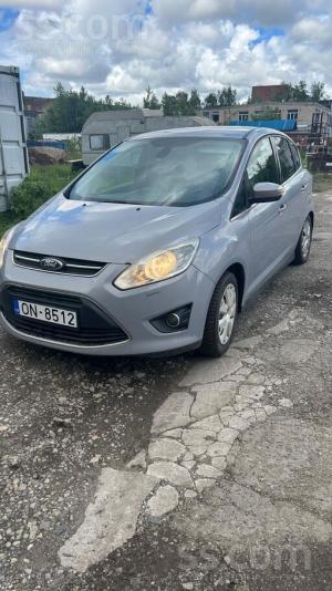 Grey Ford C-Max 2012 in Riga, with an engine capacity of 1.50 L and mileage of 470 thousand km for 2100 €, photo 4 on AUTOMOTO.COM.LV
