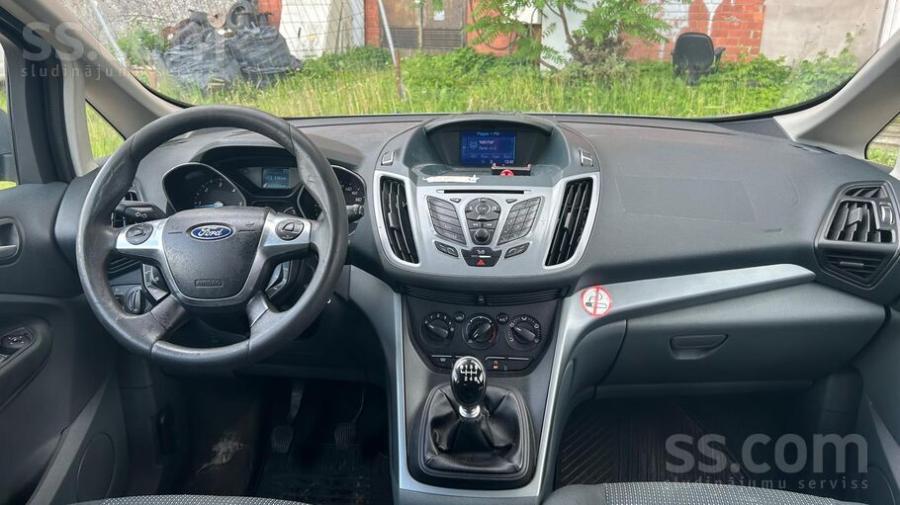 Grey Ford C-Max 2012 in Riga, with an engine capacity of 1.50 L and mileage of 470 thousand km for 2100 €, photo 7 on AUTOMOTO.COM.LV