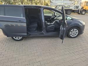 Grey Ford C-Max 2012 in Kaunas, with an engine capacity of 2.00 L and mileage of 280 thousand km for 3950 €, photo 16 on AUTOMOTO.COM.LV