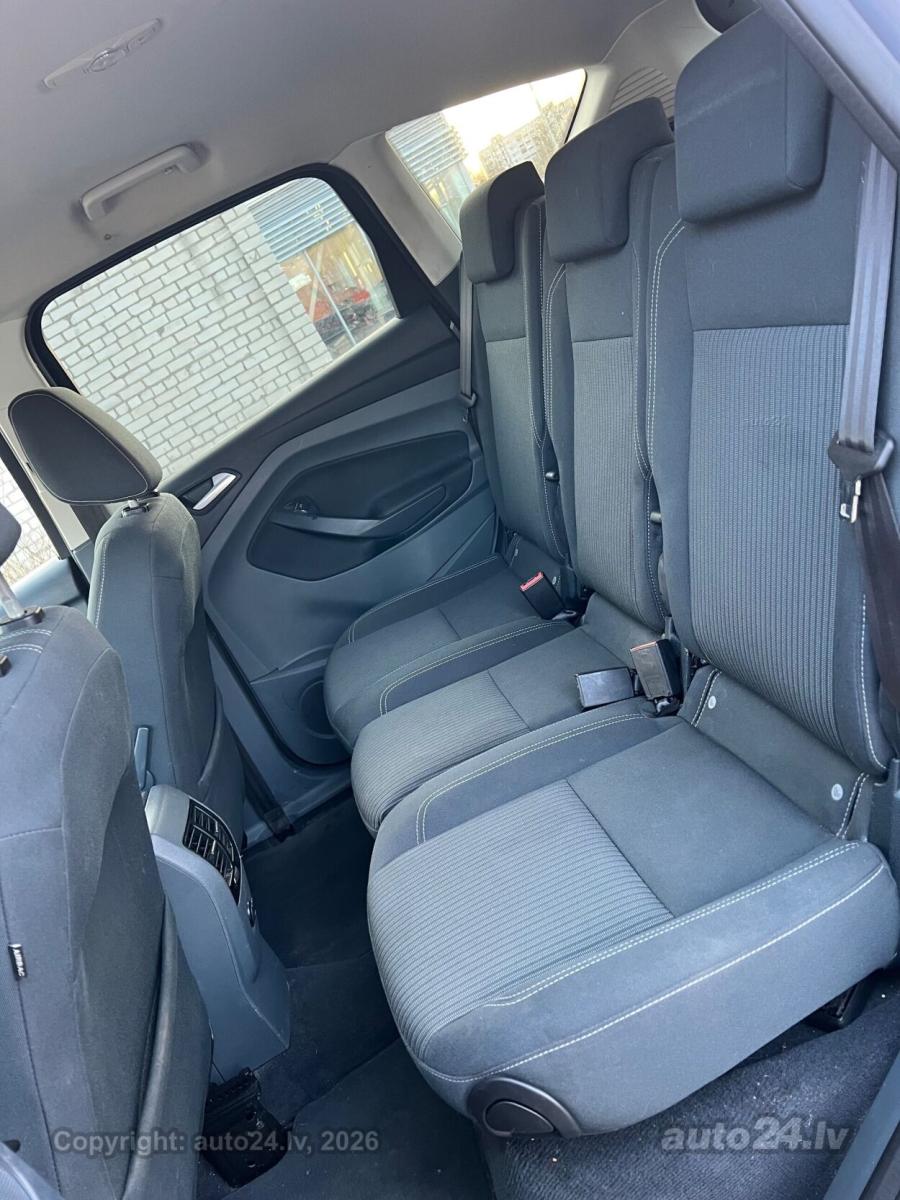 Grey Ford C-Max 2013 in Narva, with an engine capacity of 1.00 L and mileage of 118 thousand km for 3499 €, photo 9 on AUTOMOTO.COM.LV