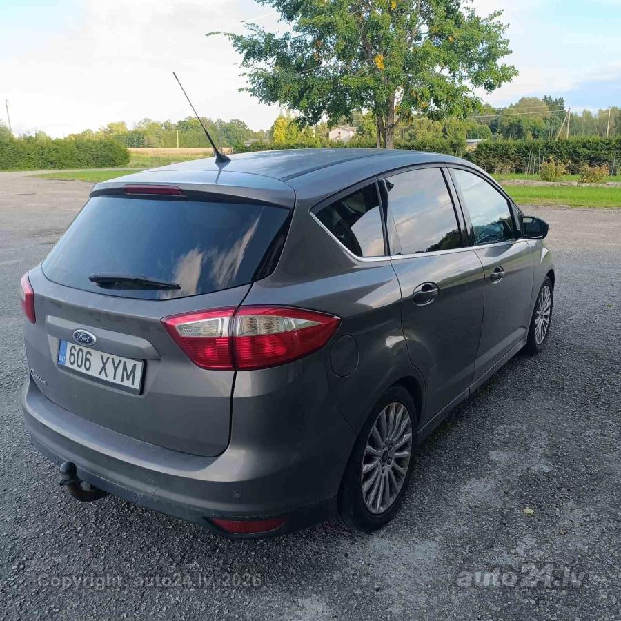 Pelēks Ford C-Max 2013 Tallina, ar dzinēja tilpumu 2.00 L un nobraukumu 118 tūkst. km par 6500 €, foto 4 vietnē AUTOMOTO.COM.LV