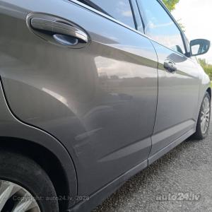 Pelēks Ford C-Max 2013 Tallina, ar dzinēja tilpumu 2.00 L un nobraukumu 118 tūkst. km par 6500 €, foto 6 vietnē AUTOMOTO.COM.LV