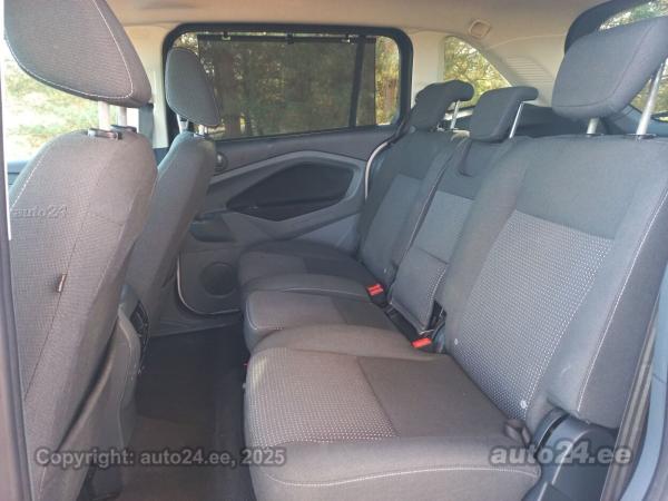 Pelēks Ford C-Max 2014 Tartu, ar dzinēja tilpumu 1.60 L un nobraukumu 219 tūkst. km par 5550 €, foto 11 vietnē AUTOMOTO.COM.LV