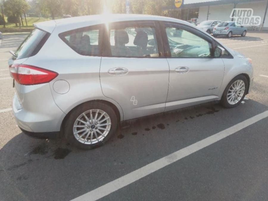 Grey Ford C-Max 2015 in Kaunas, with an engine capacity of 2.00 L and mileage of 167 thousand km for 5500 €, photo 4 on AUTOMOTO.COM.LV