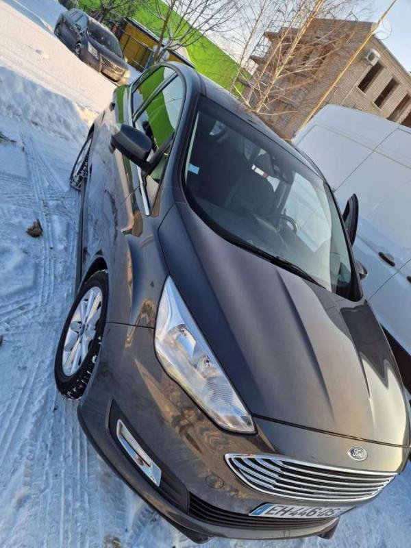 Grey Ford C-Max 2016 in Kaunas, with an engine capacity of 1.00 L and mileage of 119 thousand km for 5500 €, photo 2 on AUTOMOTO.COM.LV