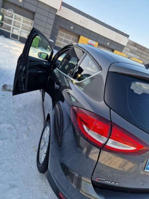 Pelēks Ford C-Max 2016 Kauņa, ar dzinēja tilpumu 1.00 L un nobraukumu 119 tūkst. km par 5500 €, foto 12 vietnē AUTOMOTO.COM.LV