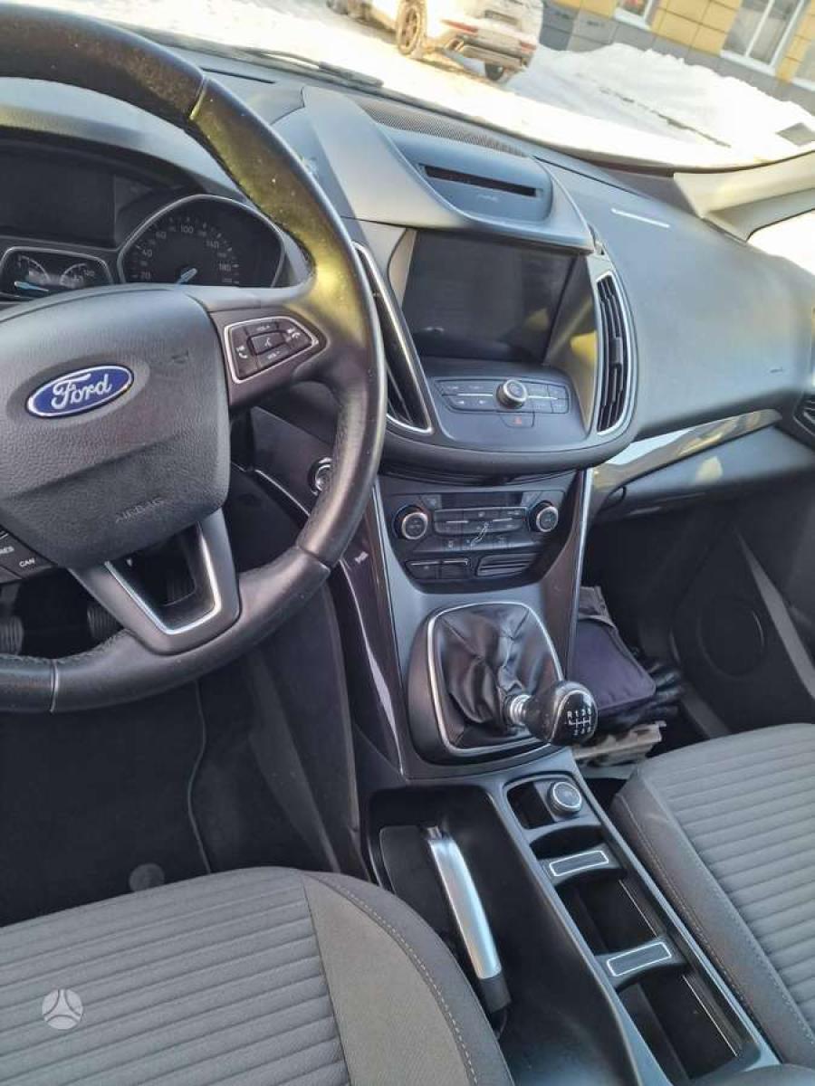 Pelēks Ford C-Max 2016 Kauņa, ar dzinēja tilpumu 1.00 L un nobraukumu 119 tūkst. km par 5500 €, foto 14 vietnē AUTOMOTO.COM.LV