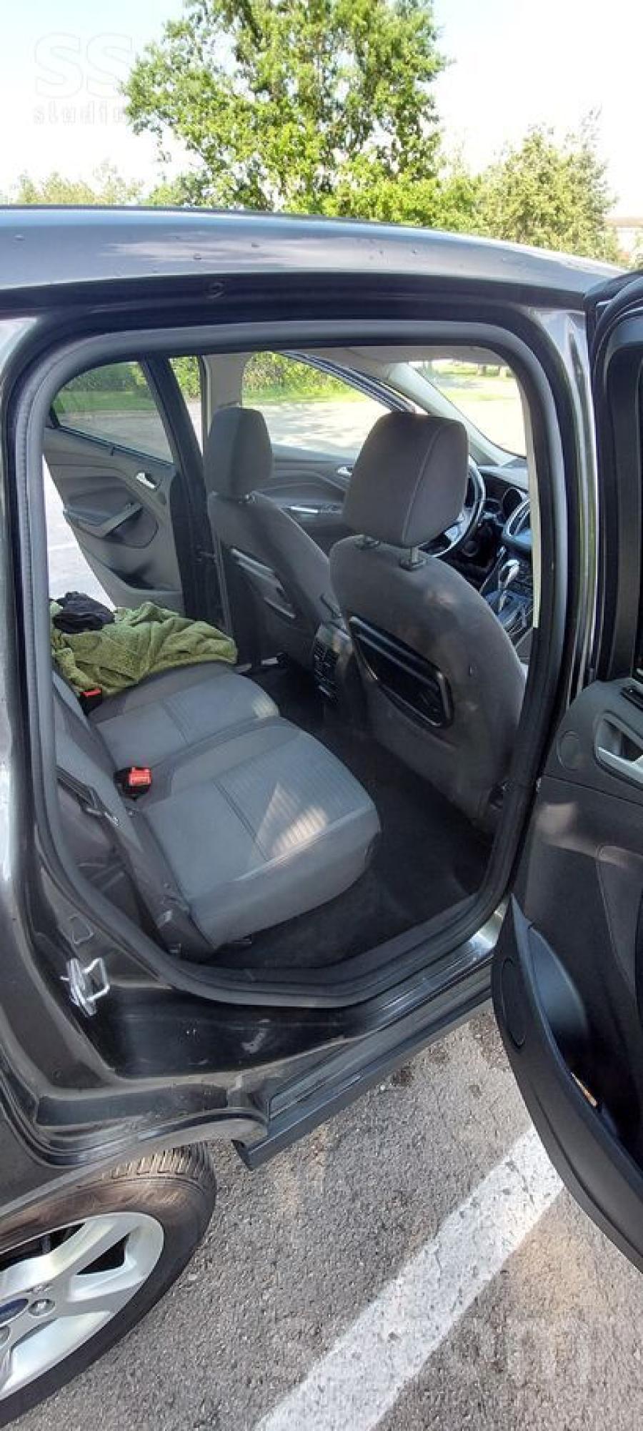 Pelēks Ford C-Max 2016 Aizkraukle, ar dzinēja tilpumu 1.50 L un nobraukumu 165 tūkst. km par 8150 €, foto 17 vietnē AUTOMOTO.COM.LV