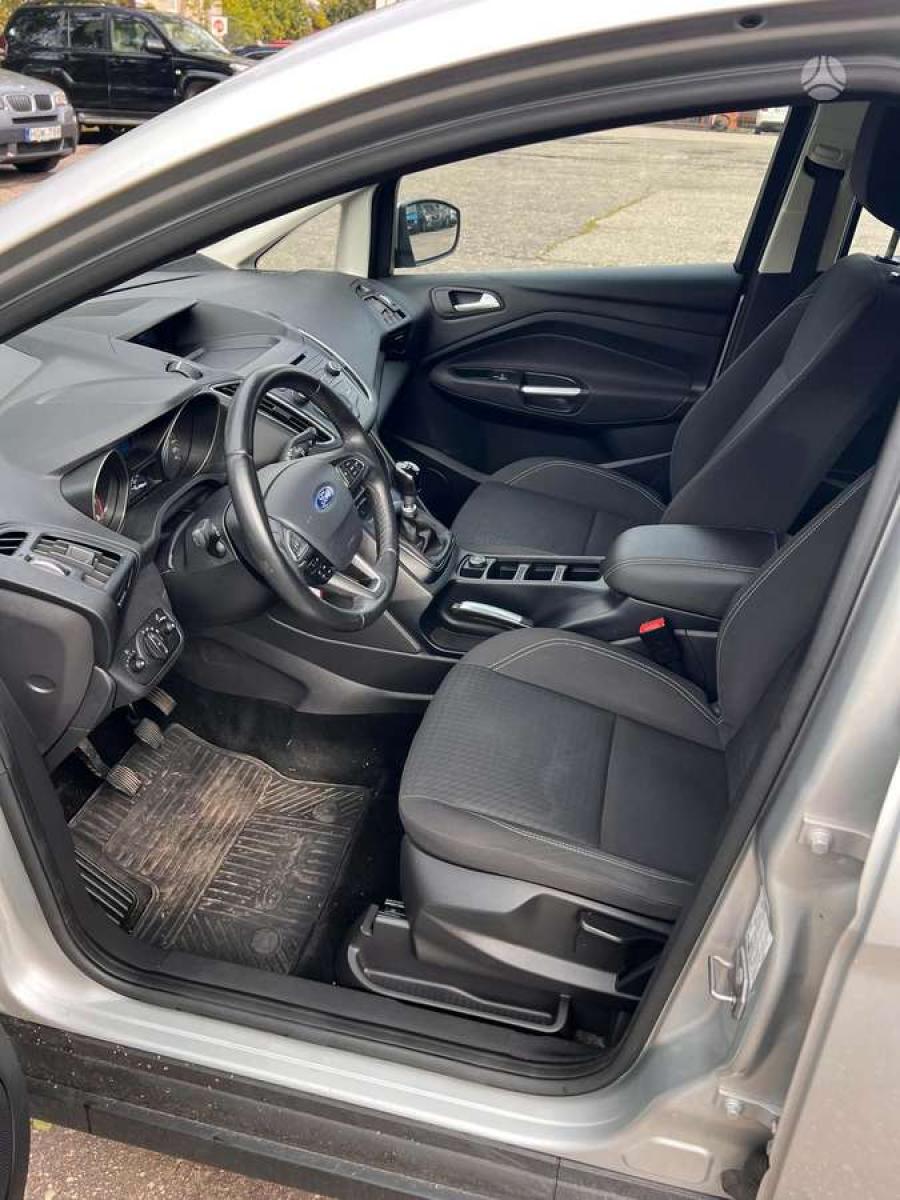 Grey Ford C-Max 2016 in Utena, with an engine capacity of 1.00 L and mileage of 176 thousand km for 3699 €, photo 12 on AUTOMOTO.COM.LV
