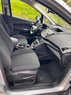 Grey Ford C-Max 2016 in Utena, with an engine capacity of 1.00 L and mileage of 176 thousand km for 3699 €, photo 13 on AUTOMOTO.COM.LV