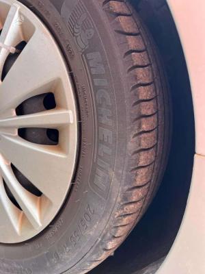 Grey Ford C-Max 2016 in Utena, with an engine capacity of 1.00 L and mileage of 176 thousand km for 3699 €, photo 17 on AUTOMOTO.COM.LV