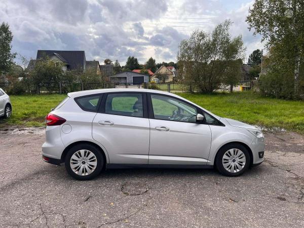 Ford C-Max 2016 Utena vietnē Pelēks Ford C-Max 2016 Utena, ar dzinēja tilpumu 1.00 L un nobraukumu 176 tūkst. km par 3699 €, foto 5 vietnē AUTOMOTO.COM.LV