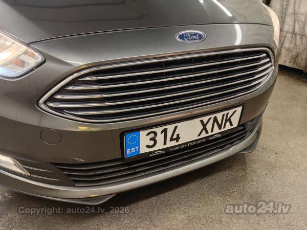 Grey Ford C-Max 2016 in Viljandi, with an engine capacity of 1.50 L and mileage of 137 thousand km for 7990 €, photo 4 on AUTOMOTO.COM.LV