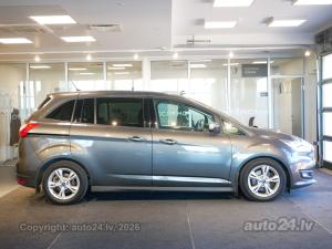 Pelēks Ford C-Max 2017 Tallina, ar dzinēja tilpumu 1.00 L un nobraukumu 99 tūkst. km par 7990 €, foto 3 vietnē AUTOMOTO.COM.LV