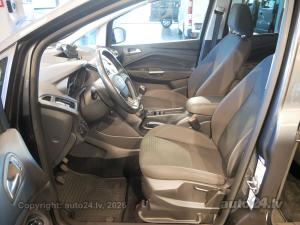 Pelēks Ford C-Max 2017 Tallina, ar dzinēja tilpumu 1.00 L un nobraukumu 99 tūkst. km par 7990 €, foto 8 vietnē AUTOMOTO.COM.LV