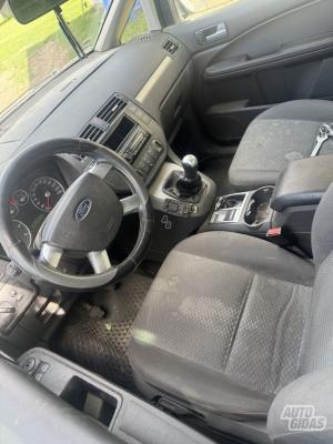 Ford C-Max 2004 in Panevezys, with an engine capacity of 1.60 L and mileage of 5000 thousand km for 320 €, photo 6 on AUTOMOTO.COM.LV