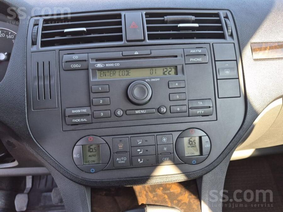 Ford C-Max 2004 Daugavpils, ar dzinēja tilpumu 1.60 L un nobraukumu 0 tūkst. km par 1350 €, foto 13 vietnē AUTOMOTO.COM.LV