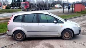Ford C-Max 2005 in Cesis, with an engine capacity of 1.60 L and mileage of 292 thousand km for 1450 €, photo 4 on AUTOMOTO.COM.LV