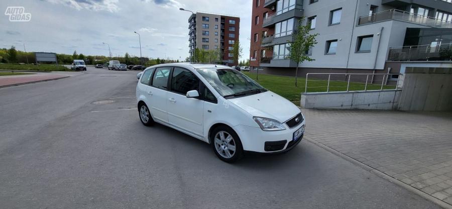 Ford C-Max 2005 in Gargzdai, with an engine capacity of 1.60 L and mileage of 275 thousand km for 1250 €, photo 1 on AUTOMOTO.COM.LV