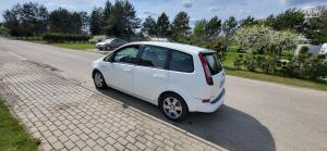 Ford C-Max 2005 in Gargzdai, with an engine capacity of 1.60 L and mileage of 275 thousand km for 1250 €, photo 9 on AUTOMOTO.COM.LV