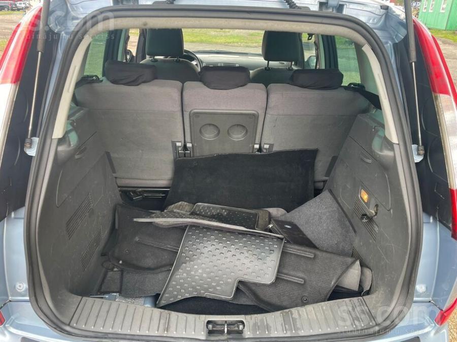 Ford C-Max 2006 in Riga, with an engine capacity of 1.60 L and mileage of 0 thousand km for 990 €, photo 7 on AUTOMOTO.COM.LV
