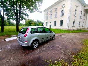 Ford C-Max 2008 in Kohtla-Jarve, with an engine capacity of 1.60 L and mileage of 286 thousand km for 1600 €, photo 5 on AUTOMOTO.COM.LV