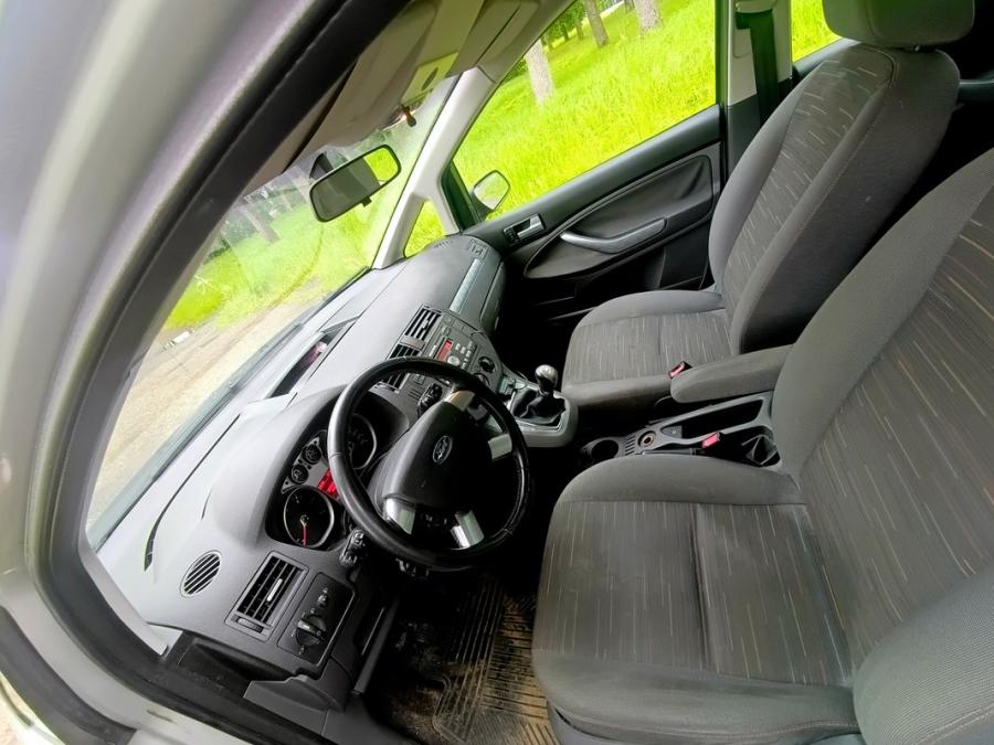 Ford C-Max 2008 in Kohtla-Jarve, with an engine capacity of 1.60 L and mileage of 286 thousand km for 1600 €, photo 16 on AUTOMOTO.COM.LV