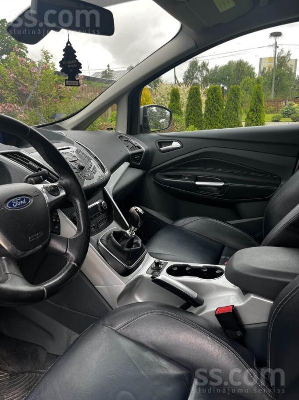 Ford C-Max 2011 Rīga, ar dzinēja tilpumu 1.60 L un nobraukumu 352 tūkst. km par 3200 €, foto 4 vietnē AUTOMOTO.COM.LV