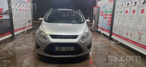 Ford C-Max 2011 Ogre, ar dzinēja tilpumu 1.60 L un nobraukumu 350 tūkst. km par 1600 €, foto 2 vietnē AUTOMOTO.COM.LV