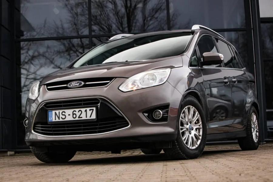 Ford C-Max 2014 Jelgava, ar dzinēja tilpumu 1.60 L un nobraukumu 195 tūkst. km par 6500 €, foto 1 vietnē AUTOMOTO.COM.LV