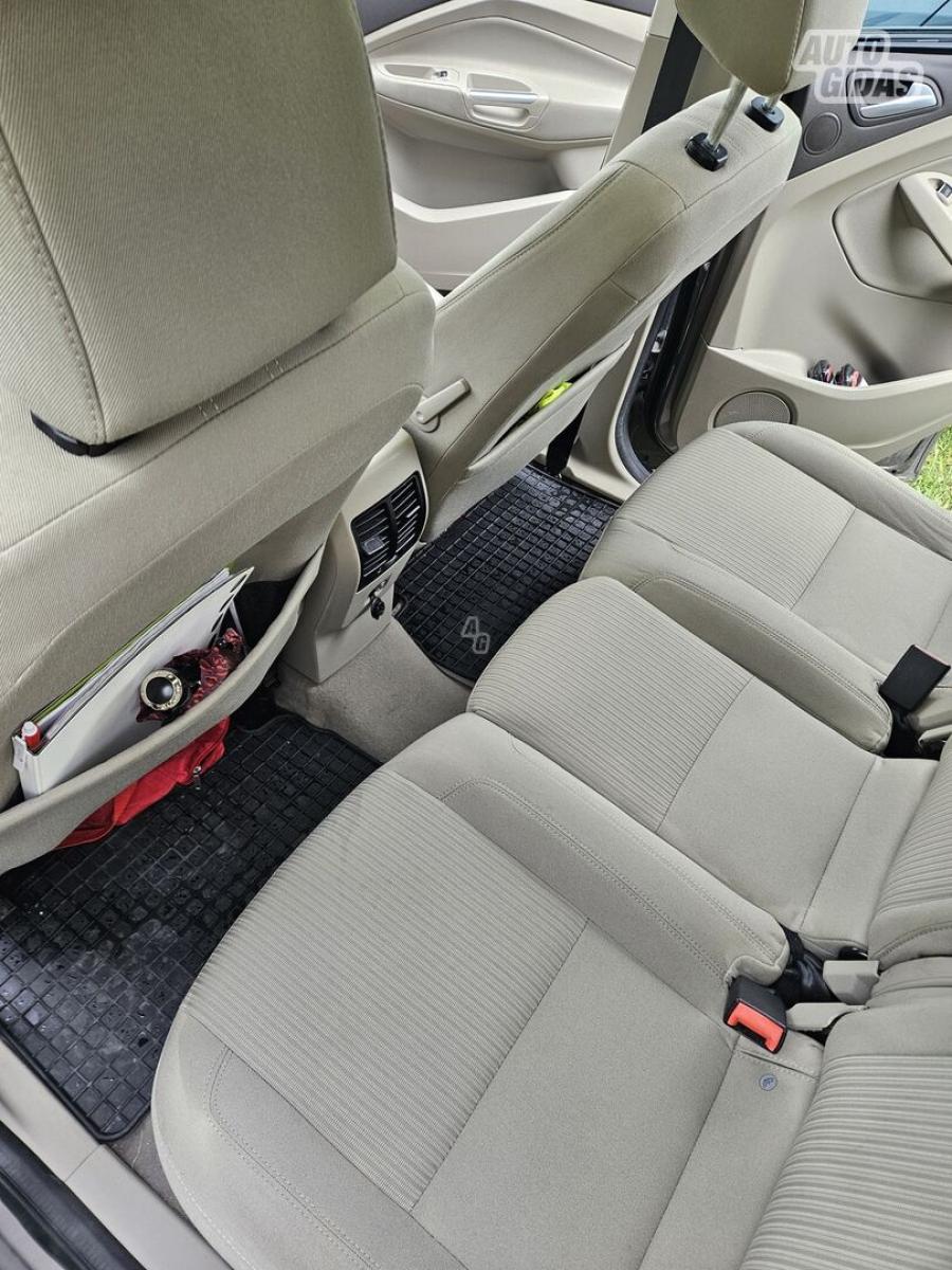 Ford C-Max 2015 Šauļi, ar dzinēja tilpumu 2.00 L un nobraukumu 265 tūkst. km par 5500 €, foto 8 vietnē AUTOMOTO.COM.LV