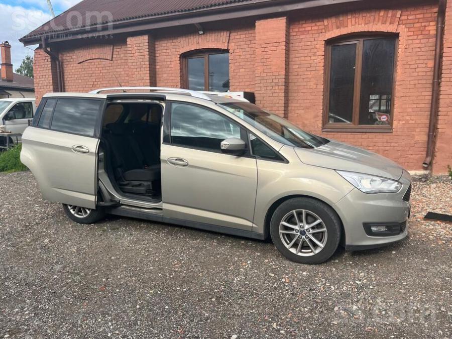 Ford C-Max 2016 Daugavpils, ar dzinēja tilpumu 1.50 L un nobraukumu 162 tūkst. km par 5400 €, foto 5 vietnē AUTOMOTO.COM.LV