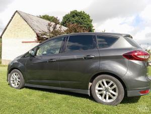 Ford C-Max 2016 in Raseiniai, with an engine capacity of 1.50 L and mileage of 230 thousand km for 5600 €, photo 4 on AUTOMOTO.COM.LV