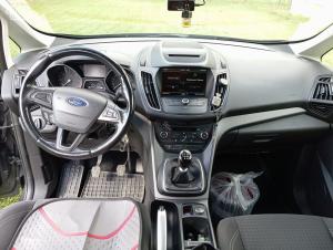 Ford C-Max 2016 in Raseiniai, with an engine capacity of 1.50 L and mileage of 230 thousand km for 5600 €, photo 6 on AUTOMOTO.COM.LV