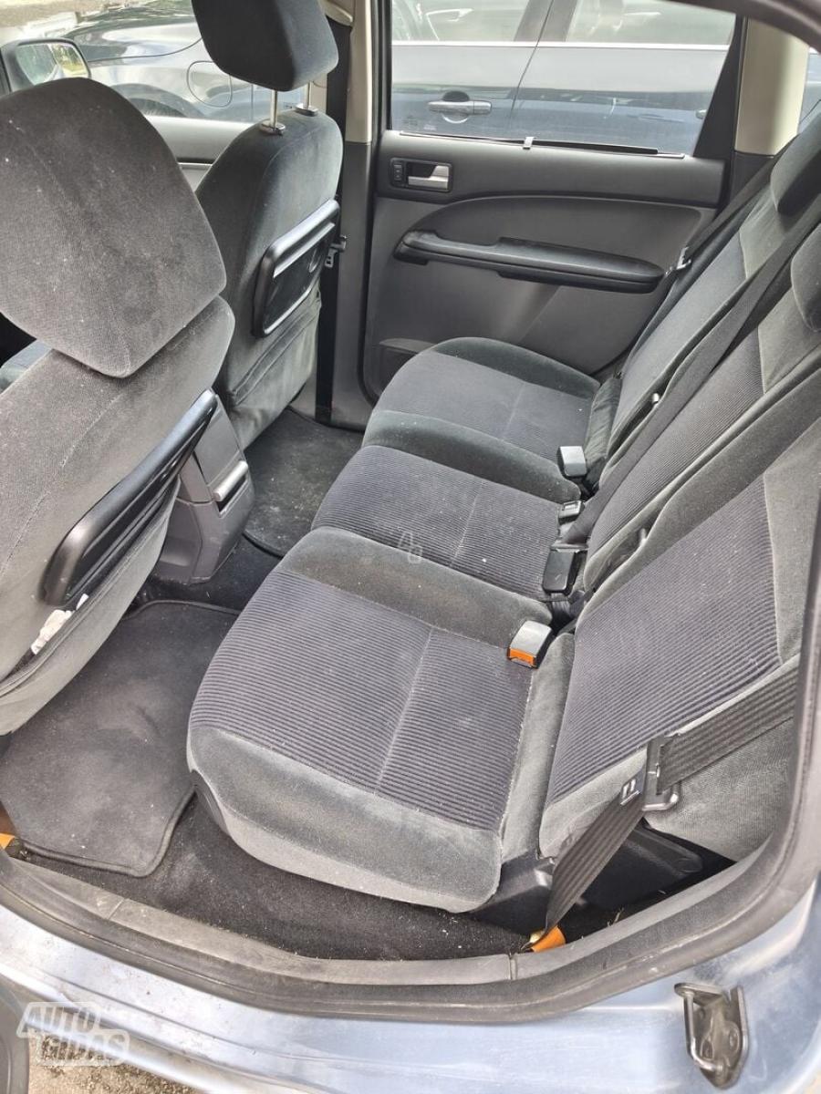 Ford C-Max 2004 in Kaunas, with an engine capacity of 1.60 L and mileage of 302 thousand km for 800 €, photo 8 on AUTOMOTO.COM.LV