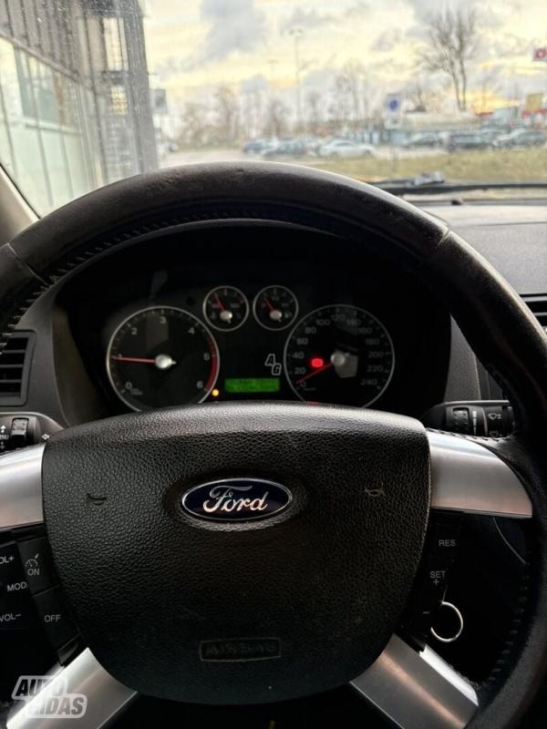 Ford C-Max 2005 Šauļi, ar dzinēja tilpumu 1.80 L un nobraukumu 360 tūkst. km par 850 €, foto 9 vietnē AUTOMOTO.COM.LV