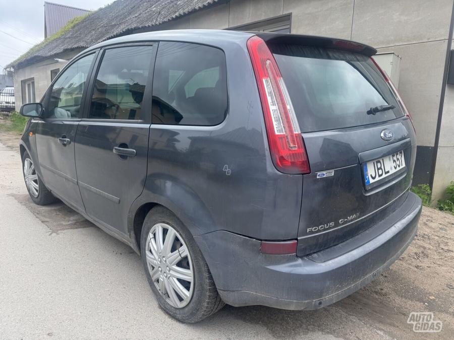 Ford C-Max 2005 in Kaunas, with an engine capacity of 1.60 L and mileage of 300 thousand km for 500 €, photo 1 on AUTOMOTO.COM.LV