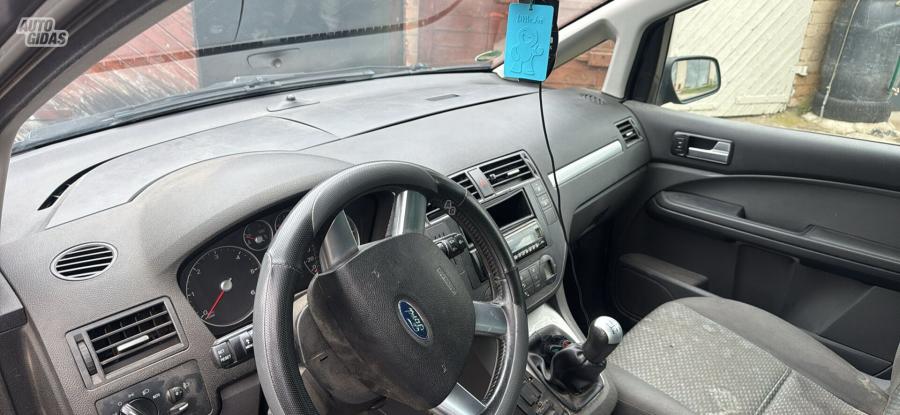 Ford C-Max 2005 in Kaunas, with an engine capacity of 1.60 L and mileage of 300 thousand km for 500 €, photo 5 on AUTOMOTO.COM.LV