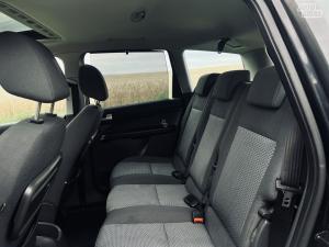 Ford C-Max 2005 in Marijampole, with an engine capacity of 1.60 L and mileage of 227 thousand km for 1250 €, photo 11 on AUTOMOTO.COM.LV