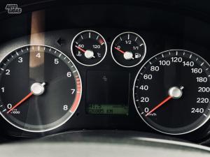 Ford C-Max 2005 in Marijampole, with an engine capacity of 1.60 L and mileage of 227 thousand km for 1250 €, photo 14 on AUTOMOTO.COM.LV