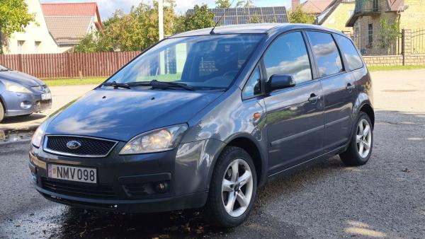 Ford C-Max 2005 in Siauliai, with an engine capacity of 1.60 L and mileage of 268 thousand km for 750 €, photo 3 on AUTOMOTO.COM.LV